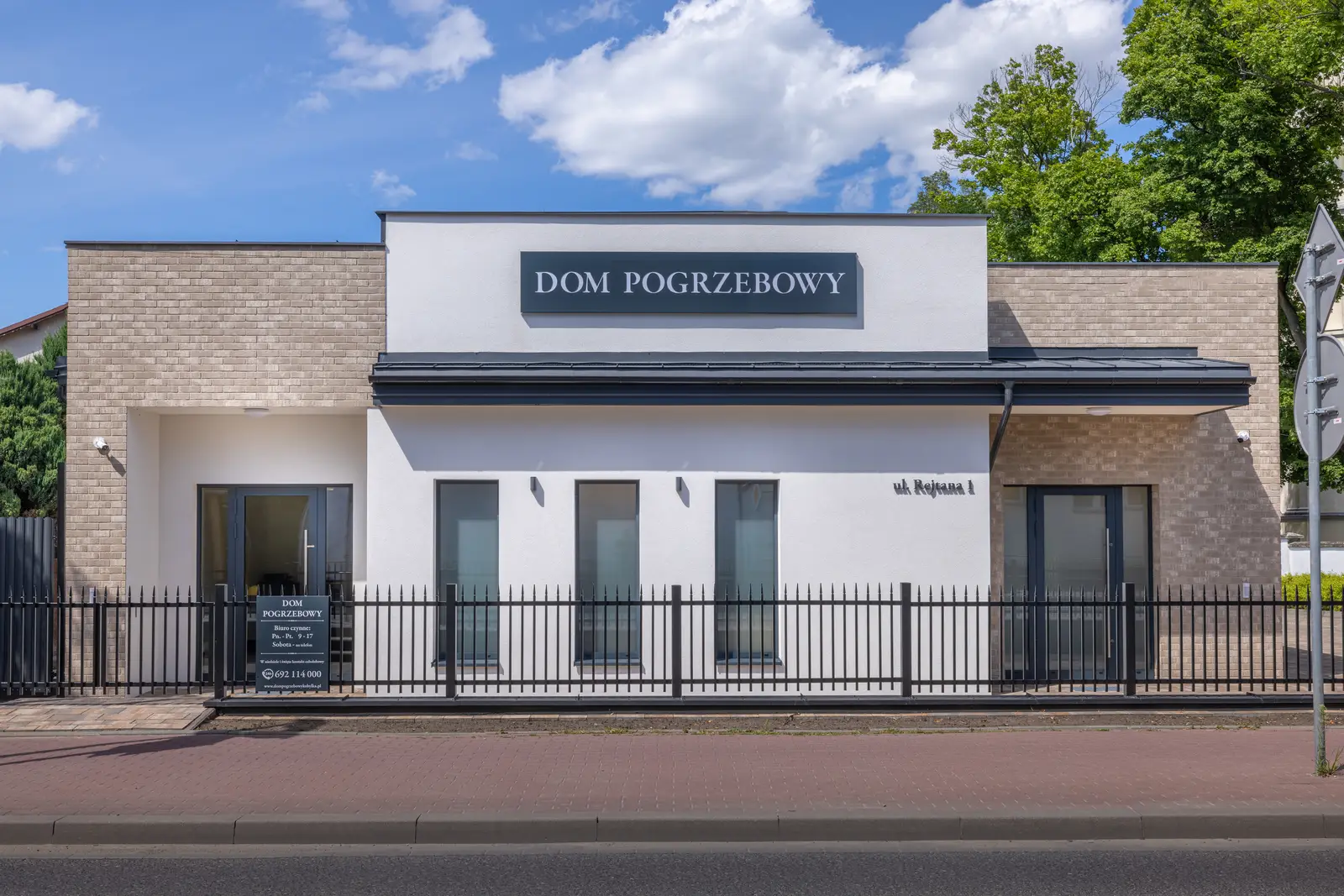 Dom Pogrzebowy Kobyłka: usługi pogrzebowe w Kobyłce